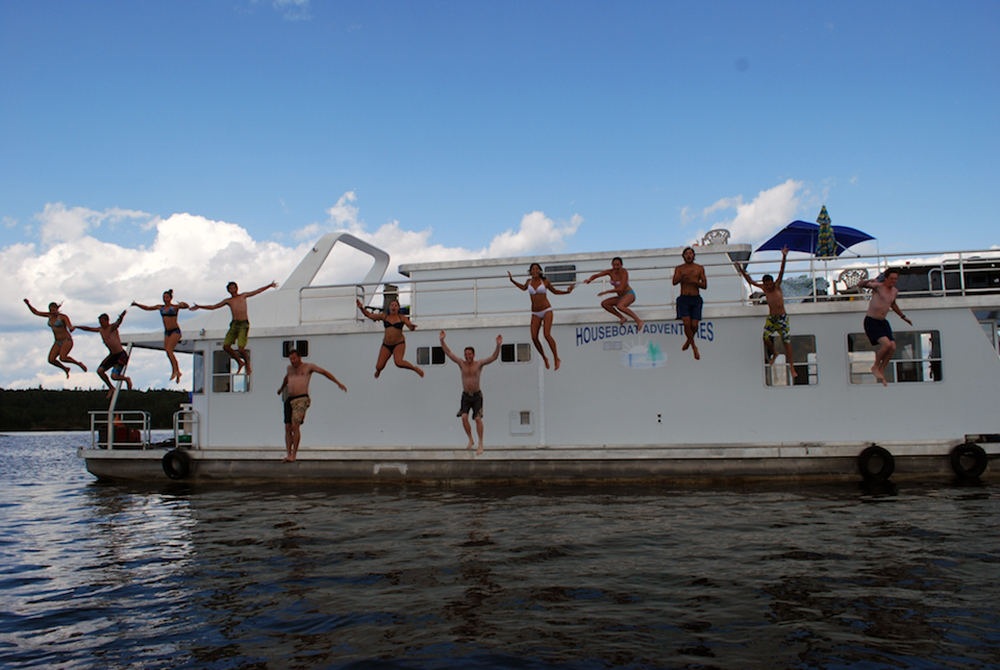 Houseboat Adventures Inc | Sunset Country, Ontario, Canada