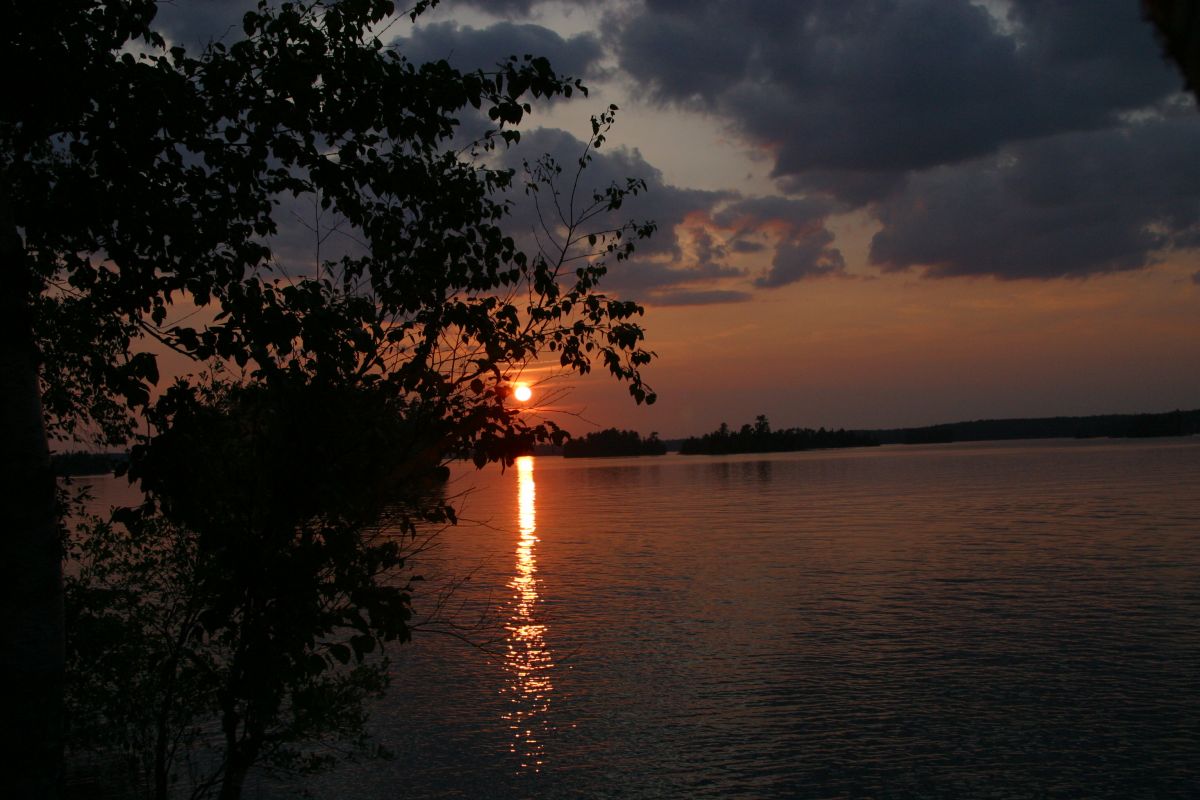 2019 Travel Guide and Map | Sunset Country, Ontario, Canada