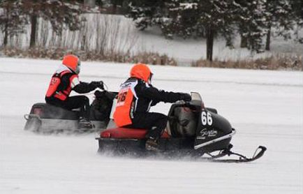 Stay in Kenora 100 Single Cylinder Sled Enduro | Sunset Country ...